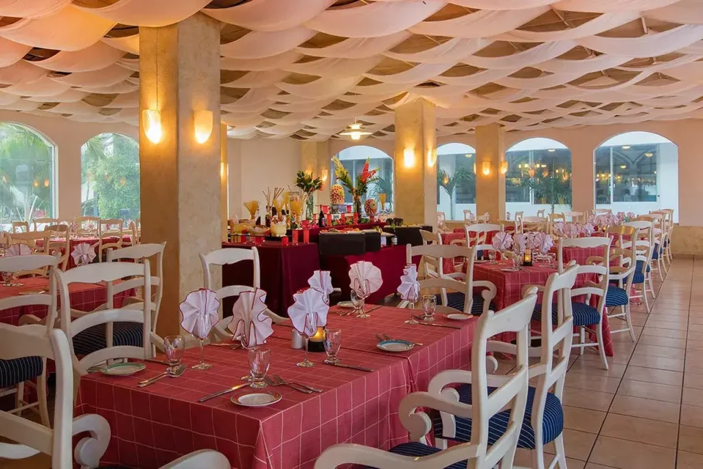 Flavors to Share: Dining at Crown Paradise Club Puerto Vallarta